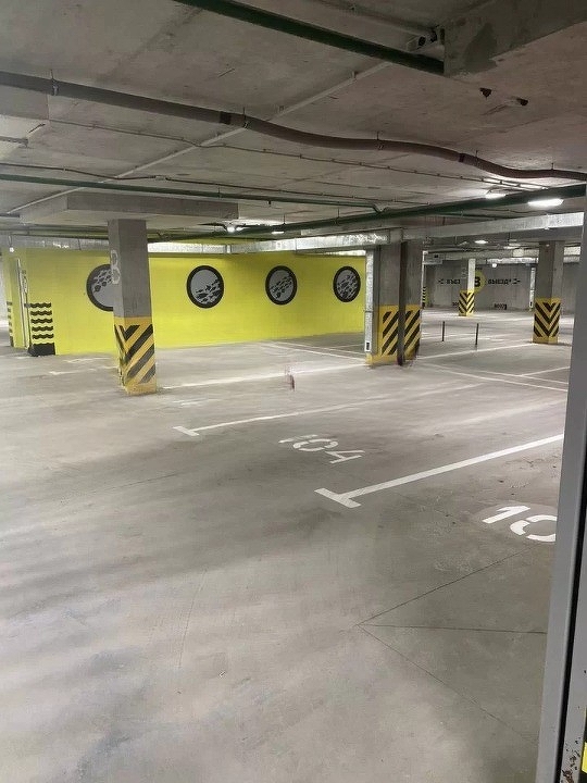 Покупка паркинга, улица Таврическая, в Тюмени, 1355327